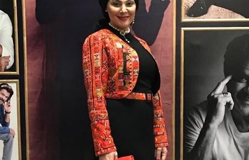 Laleh Eskandari in India’s Taj Mahal | gooyadaily