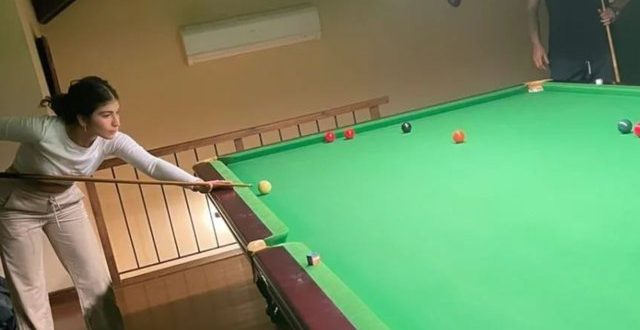 Ali dayee and his daughter | gooyadaily