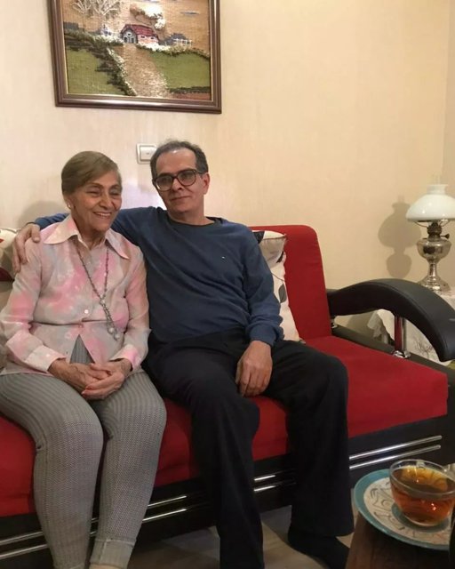 Oldtimer singer Parvin passes away – gooyadaily