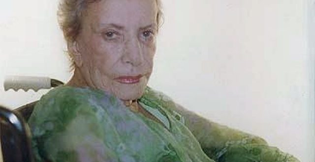 5 Fascinating Facts About Queen Taj ol-Molouk | gooyadaily | Page 28